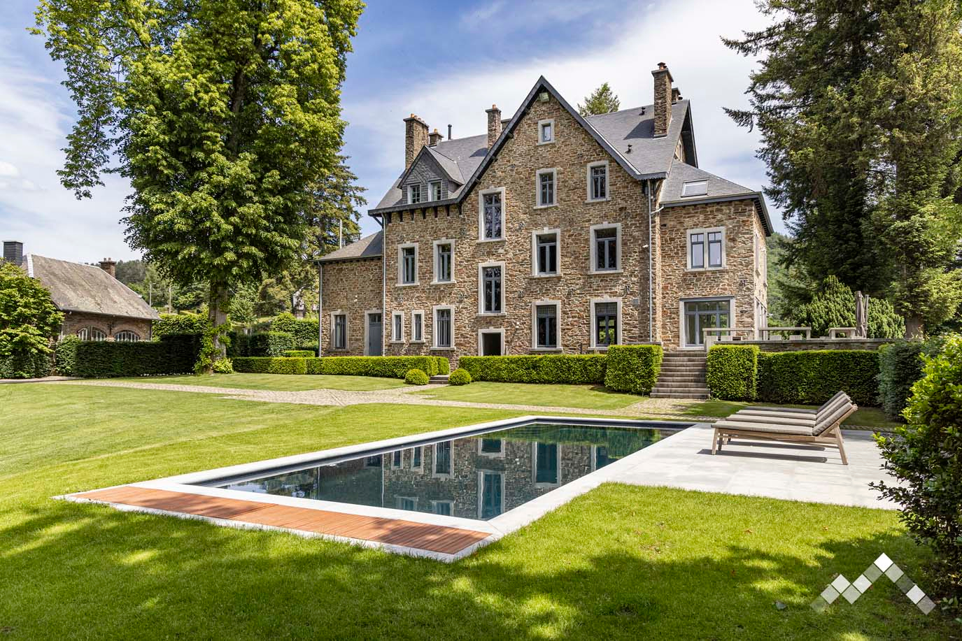 "Château Lacrou" in Vresse-sur-Semois – Wellness, Recreatie en Privédomein